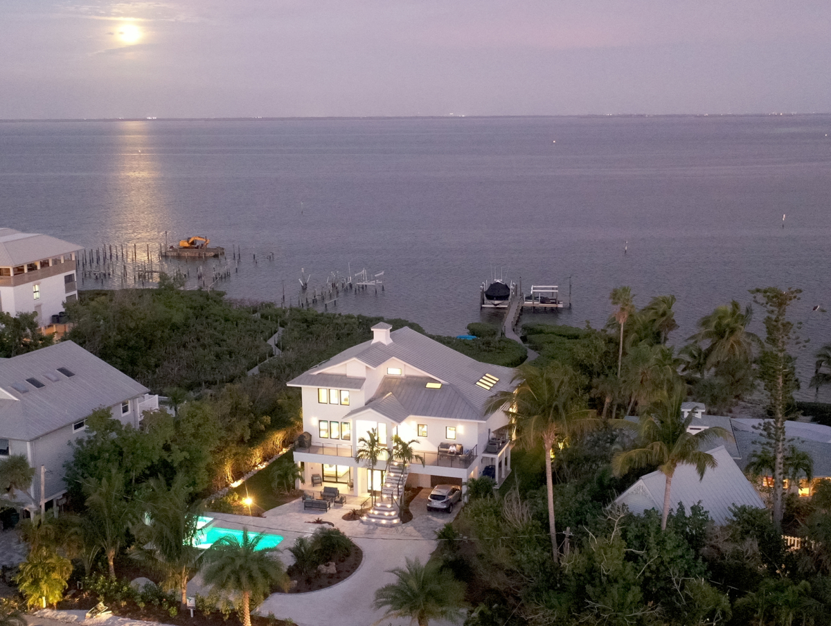 Captiva Arcitect & Builder Longfellow Design Build